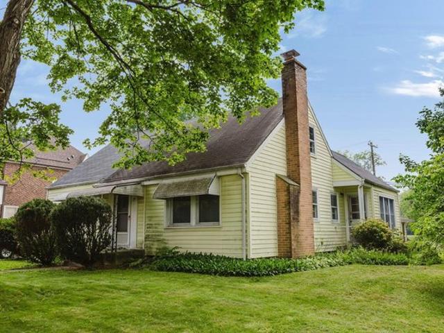 39 Lowell Rd, Columbus, OH 43209