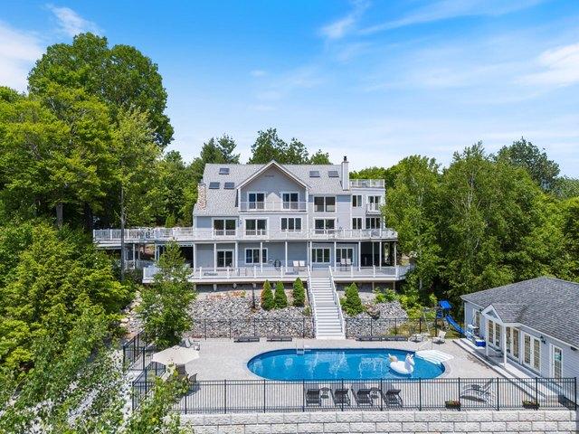 39 Mammoth Dr Unit 1, Newry, ME 04261