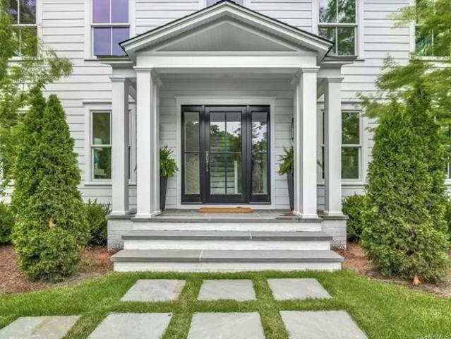 39 Maple Ave S, Westport, CT 06880
