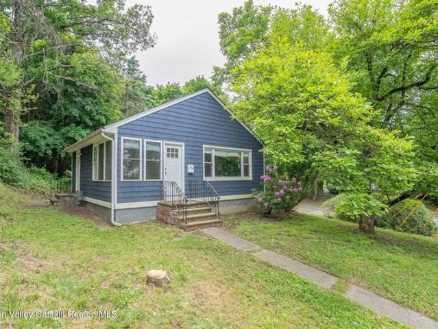 39 Marys Ave, Kingston, NY 12401