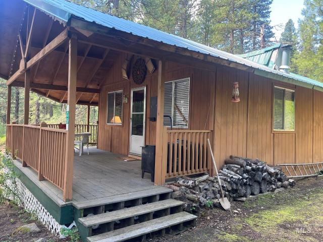39 Mayflower Mine Rd