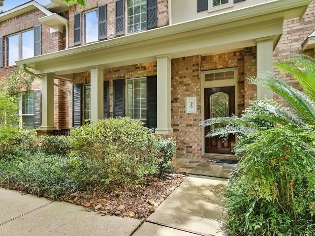 39 Medley Ln, The Woodlands, TX 77382 | MLS #10227 | Compass