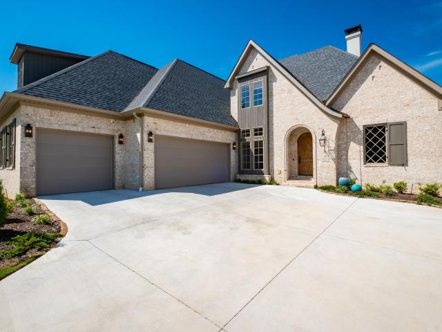 39 Miramont Circle