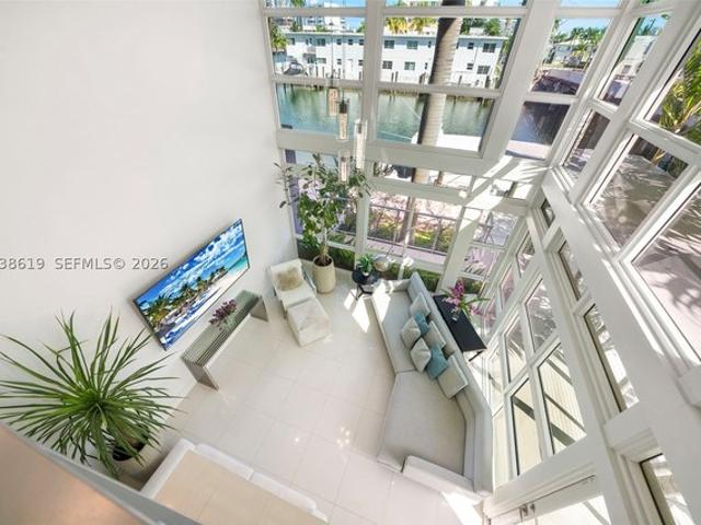 39 N Shore Dr, Miami Beach, FL 33141