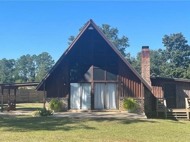 39 Neal Logue Rd, Eufaula, AL 36027