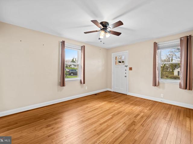 39 Northwood Dr, Lutherville Timonium, MD 21093 | Compass