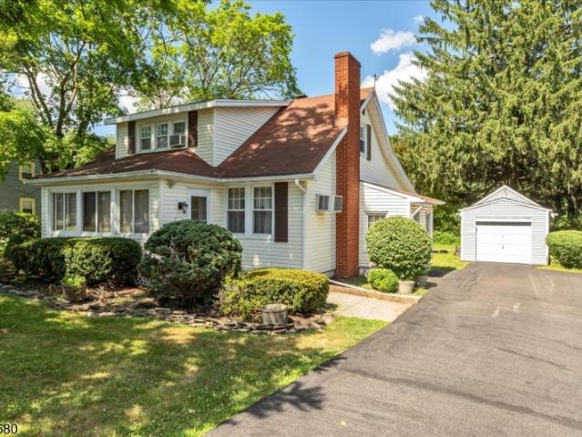 39 Norwood Dr