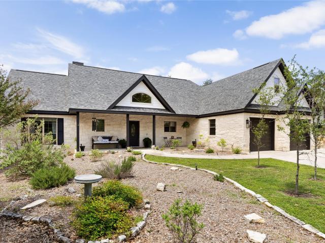 39 Pebblebrook Ln
