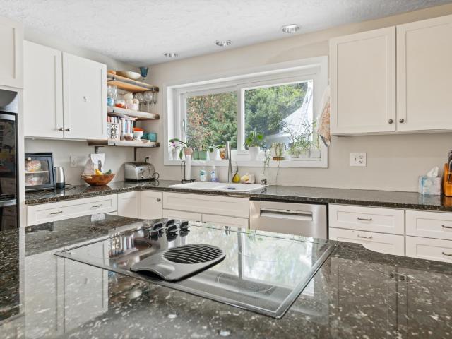 39 Portage Road