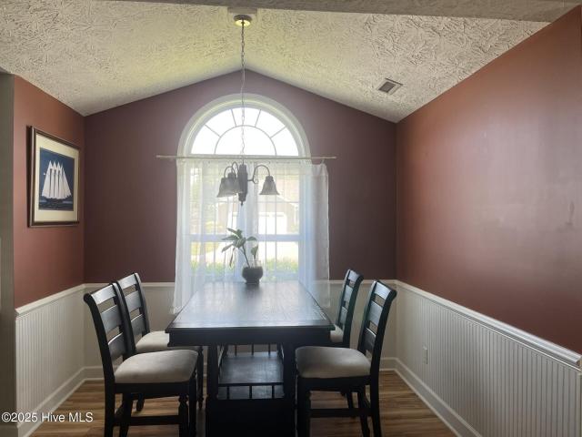 39 Preswick Dr, Rocky Point, NC 28457 | MLS #100563 | Compass