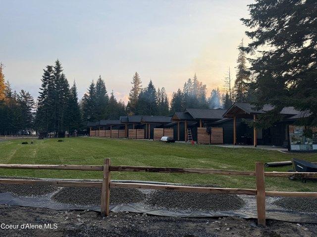 39 Rebecca Ln, Nordman, ID 83848