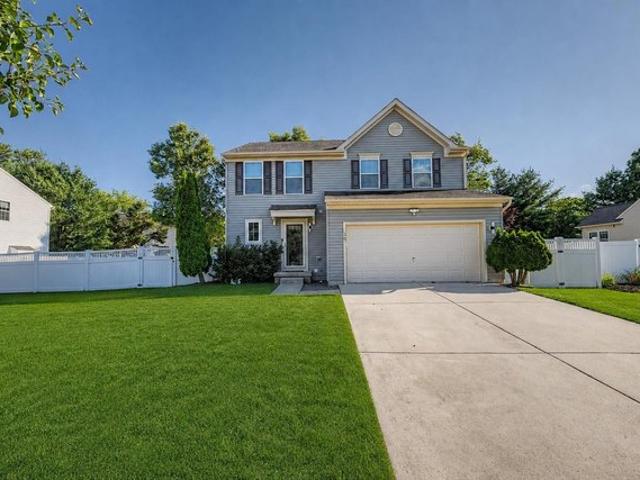 39 Shoreline Rd, Egg Harbor Township, NJ 08234
