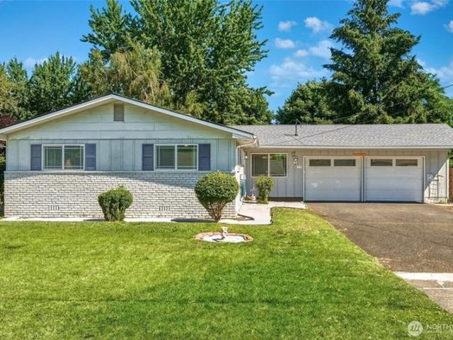 39 Sheridan Rd, Walla, WA 99362