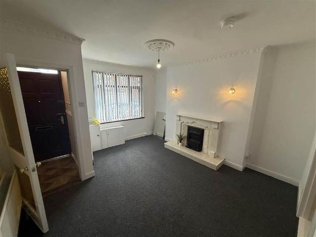 39 Springfield Avenue, Belfast, BT12 7BA