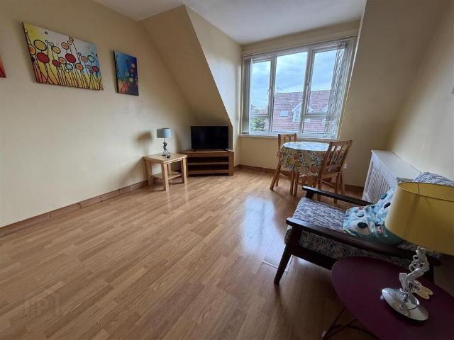 39B Carnbrae Park, Castlereagh, Belfast, BT8 6TP