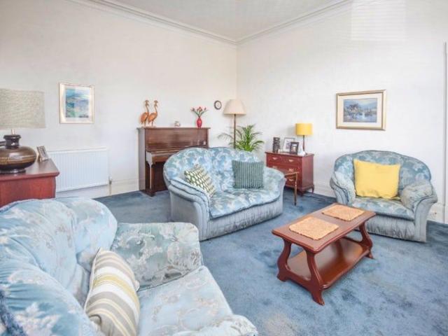 39D Brook Street Broughty Ferry, Dundee, DD5 1DN