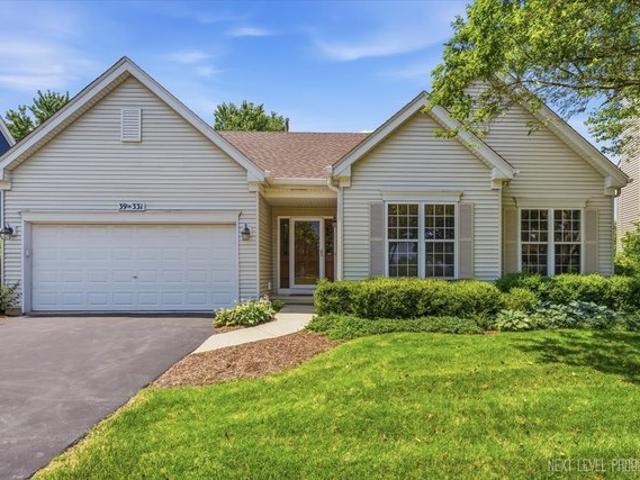 39W331 Mill Creek Cir W, Geneva, IL 60134