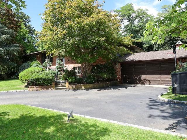 3 Mackay Drive