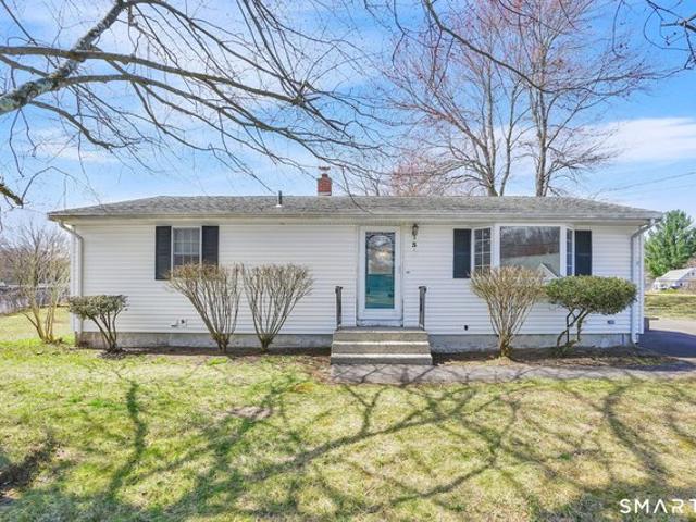 3 Magnolia Dr, Enfield, CT 06082