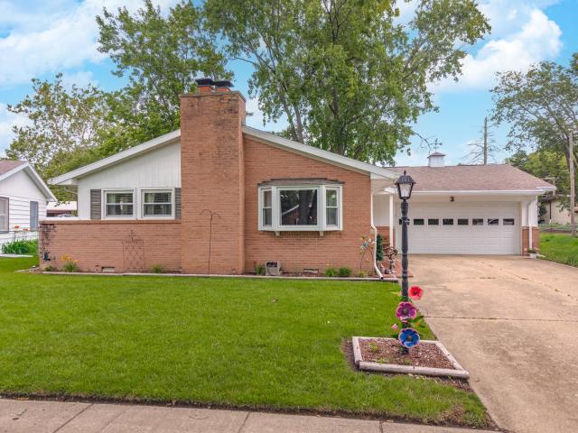 3 Manor Drive