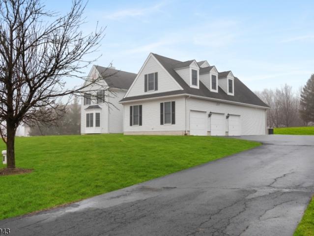 3 Manchur Ct