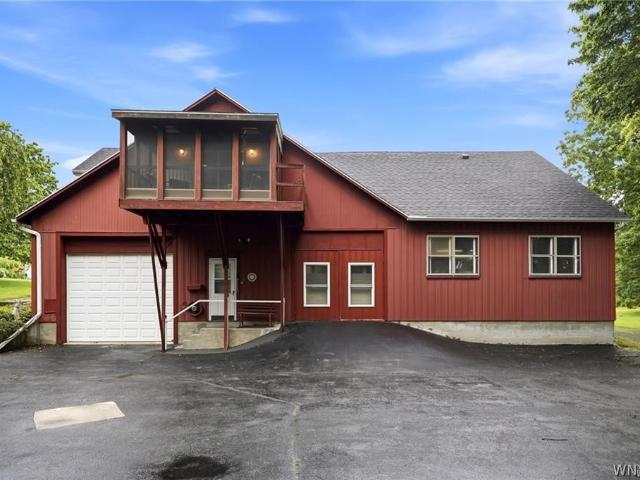 3 Maple Avenue