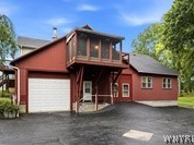 3 Maple Avenue