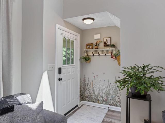 3 Maplevale Dr