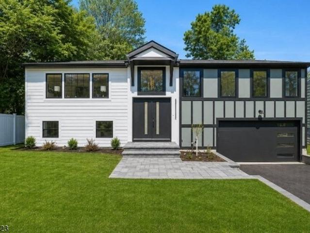 3 Marlo Rd, Livingston, NJ 07039