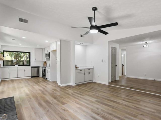 3 Marseilles Court