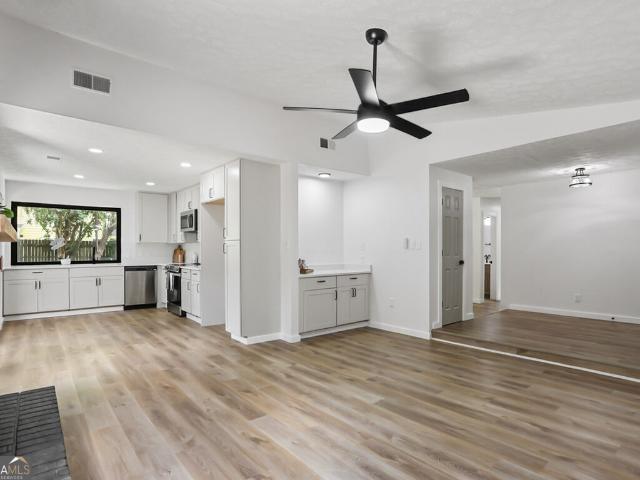 3 Marseilles Court