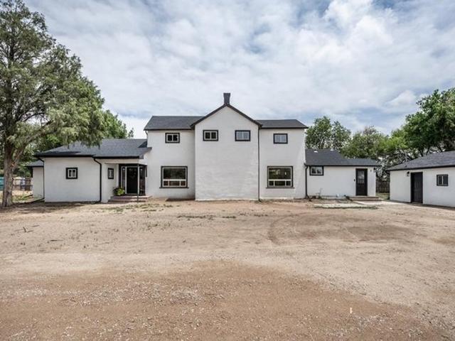 3 Meadow Valley Blvd, Pueblo, CO 81003