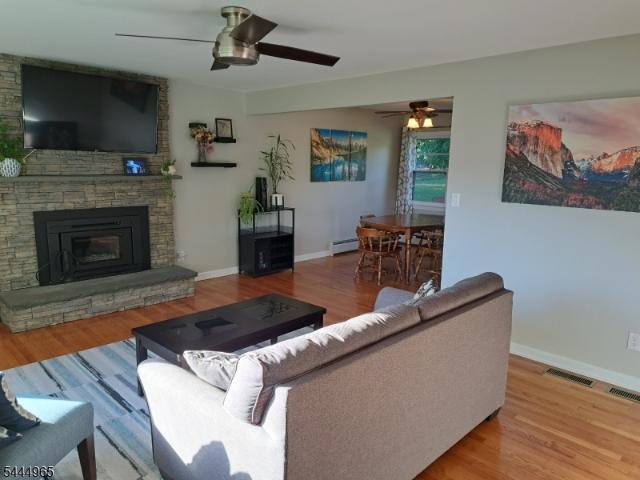 3 Meadow Brook Rd