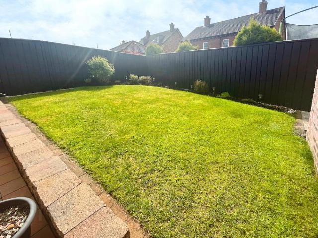 3 Meadow Lane, Lisburn, BT28 3RL