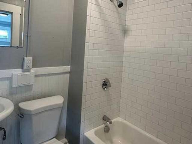 3 Merrimack Street Concord, NH 03301 1 Bedroom Apartment for Rent at 3 Merrimack St, Concord, NH 03301