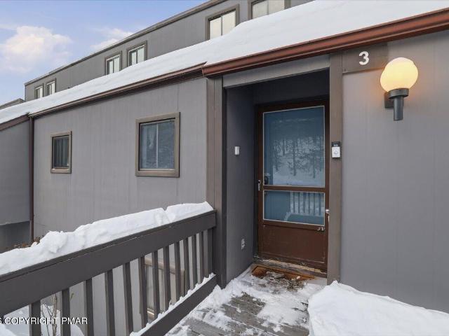 3 Middle Village Way