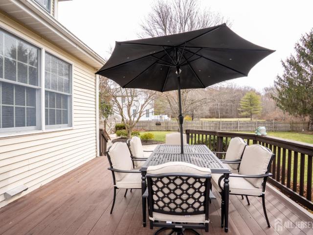 3 Milburne Lane