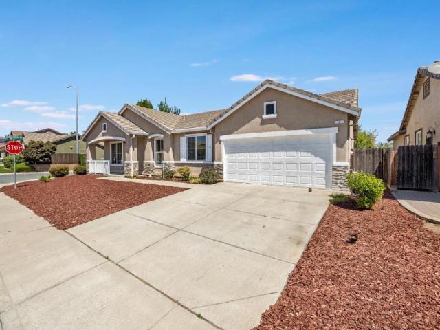 3 Mill Springs Court