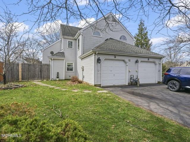 3 Millay Ct, Freehold, NJ 07728