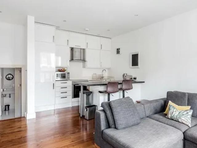 3 Minster Road, London, NW2 3SD, United Kingdom | 2 bed apartment for rent #138511073 | Rentberry