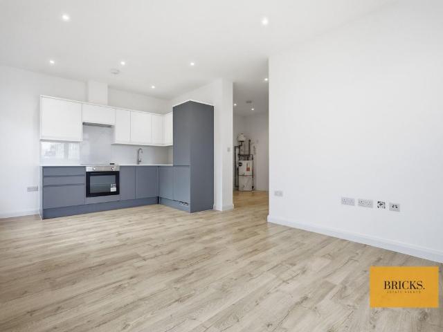 3 Mitre Buildings, Kitson Way, Harlow CM20, Studio to rent, £1,050 pcm | PrimeLocation