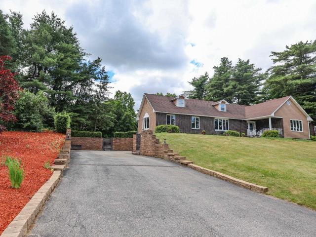 3 Mockingbird Lane