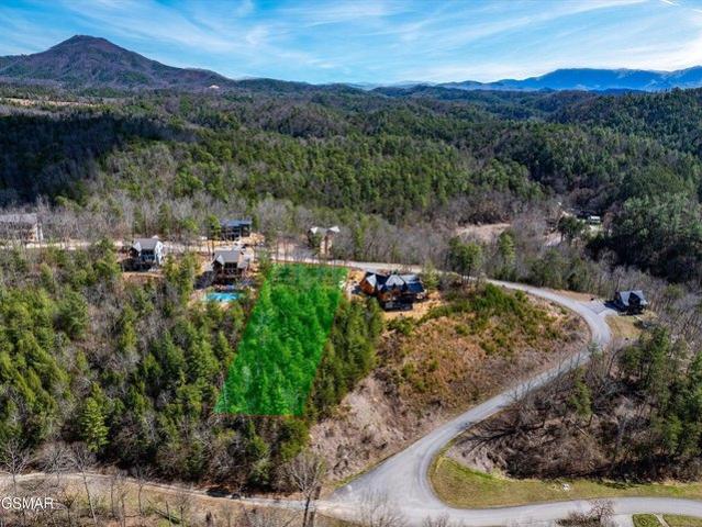 3 Mountain Ash Way, Sevierville, TN 37876