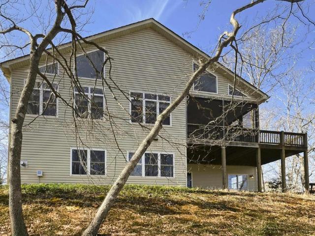 3 Nutwood Cir