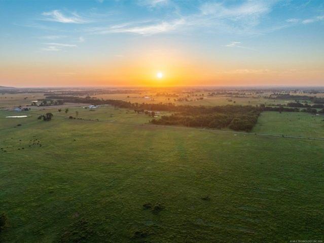 3 N 427 Rd, Pryor, OK 74361