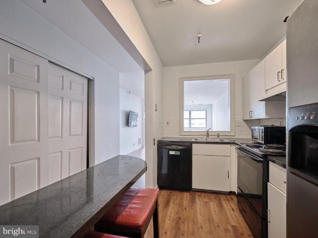 3 N Chris Columbus Boulevard # MD329