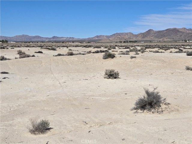 3 N Side, Lucerne Valley, CA 92356