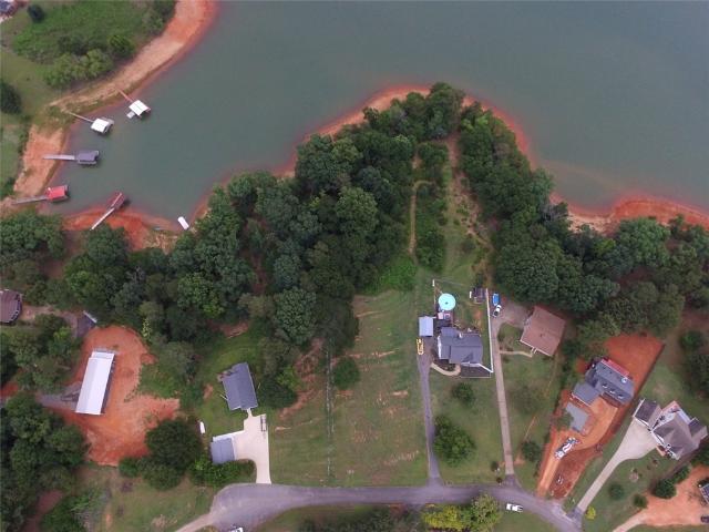 3 N Windy Point