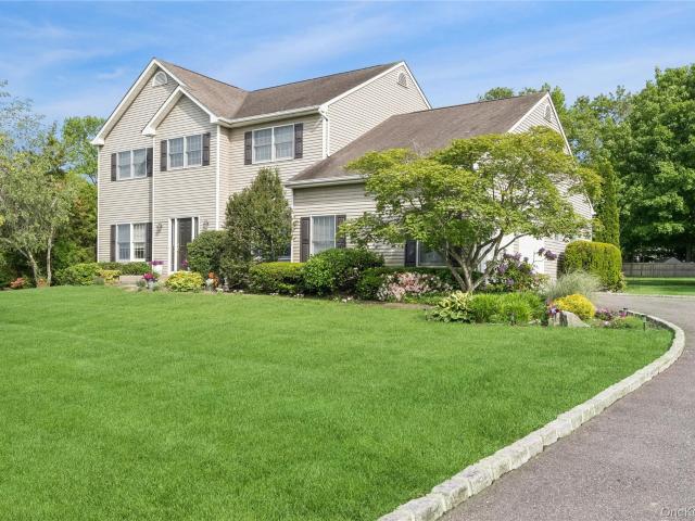 3 Naomi Court