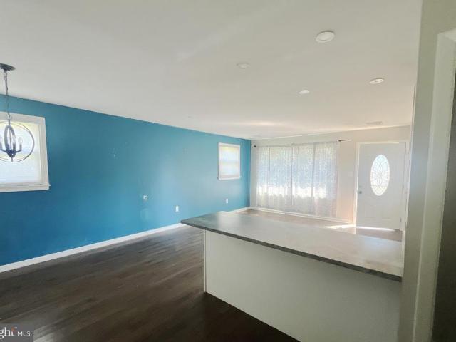 3 Nanlyn Avenue